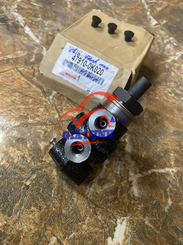 HỘP CHIA DẦU PHANH TOYOTA ZACE, LAND CRUISER, HILUX, FORTUNER ...