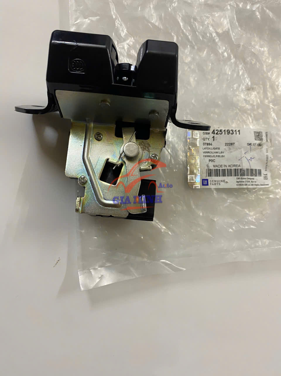 Ổ KHÓA NGẬM CỐP HẬU CHEVROLET CAPTIVA - Phụ tùng ô tô chính hãng