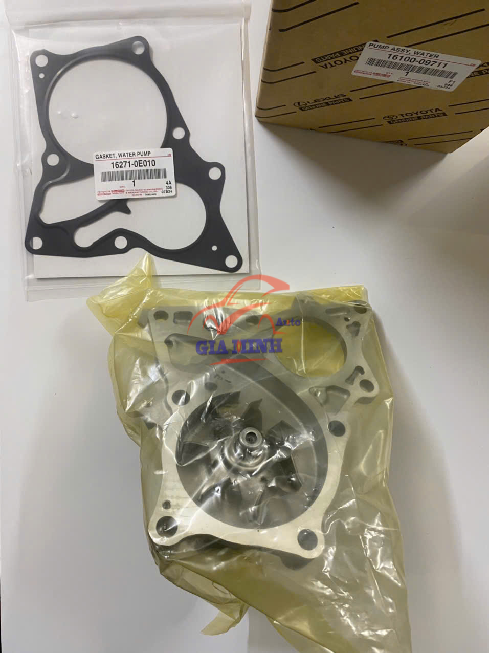 BƠM NƯỚC TOYOTA FORTUNER - Phụ tùng ô tô chính hãng